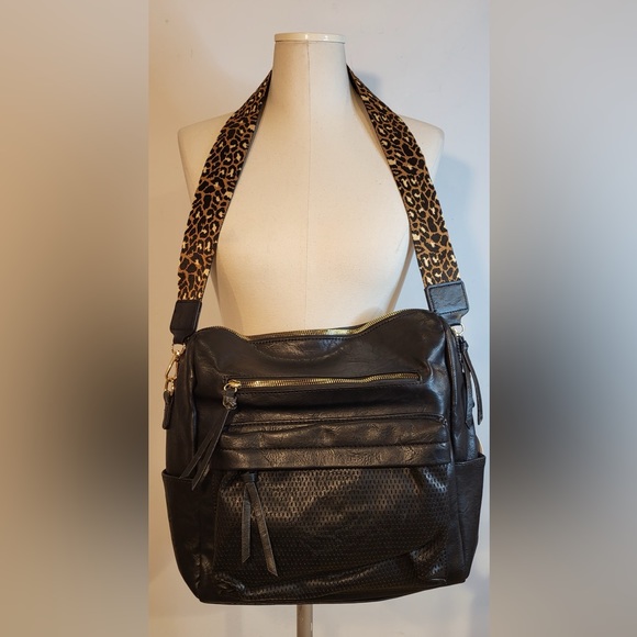 Metro Muse | Bags | New Metro Muse Black Vegan Leather Large Backpack ...